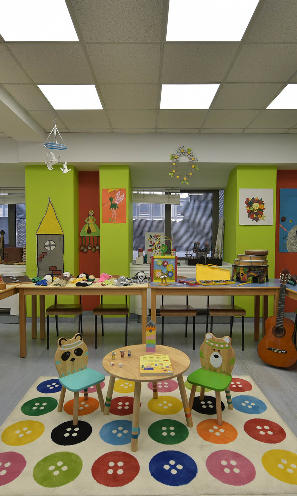 Σπούδασε Βοηθός Βρεφονηπιοκόμου στο ΙΕΚ ΑΚΜΗ®.