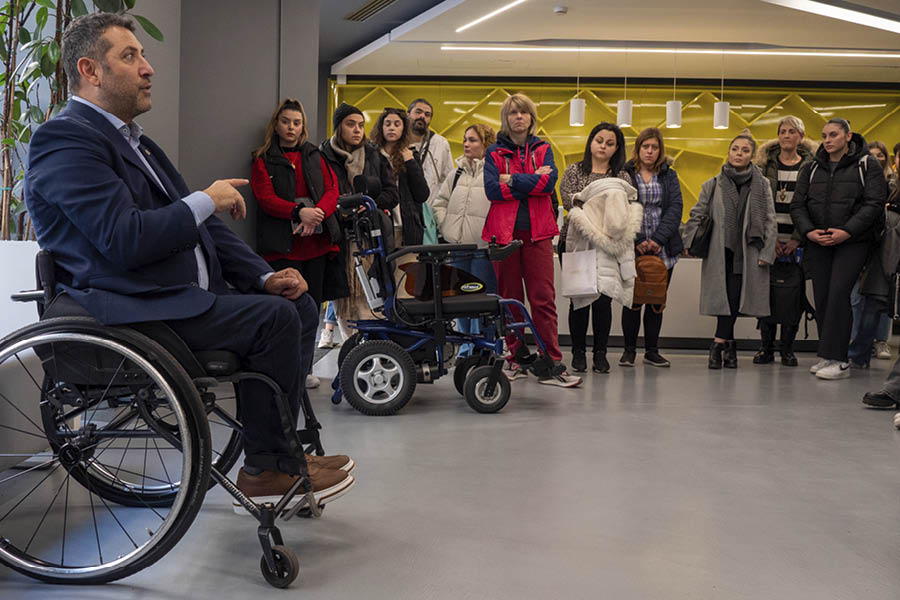 Ημερίδα Ενημέρωσης για τα Άτομα με Αναπηρία στο ΙΕΚ ΑΚΜΗ στη ...
